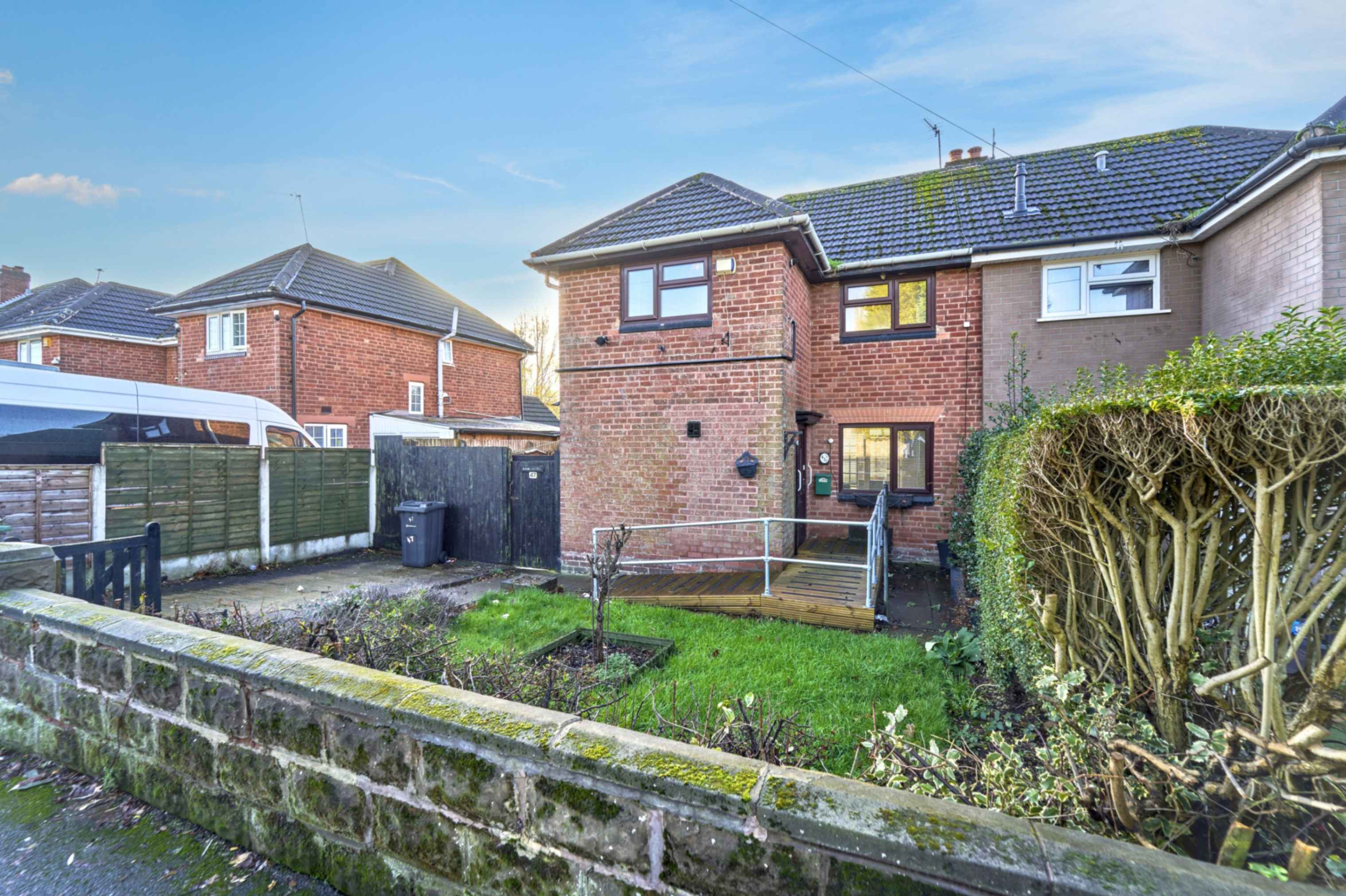 47, King Charles Avenue,, Walsall,, WS2 0DL